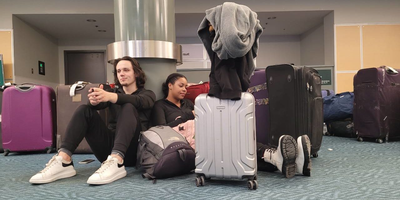 Airlines continue to lack accountability during extreme weather events