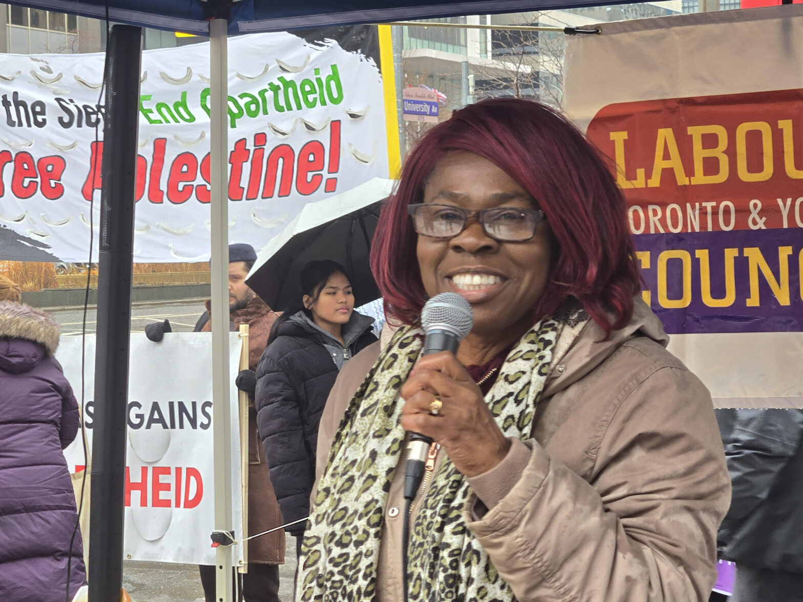 Toronto People's March demonstrators gather to protest Trump’s agenda ...